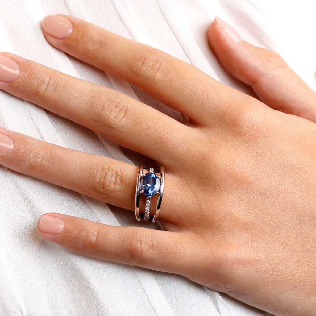 Bague tanzanite diamants et or blanc - Chenonceau