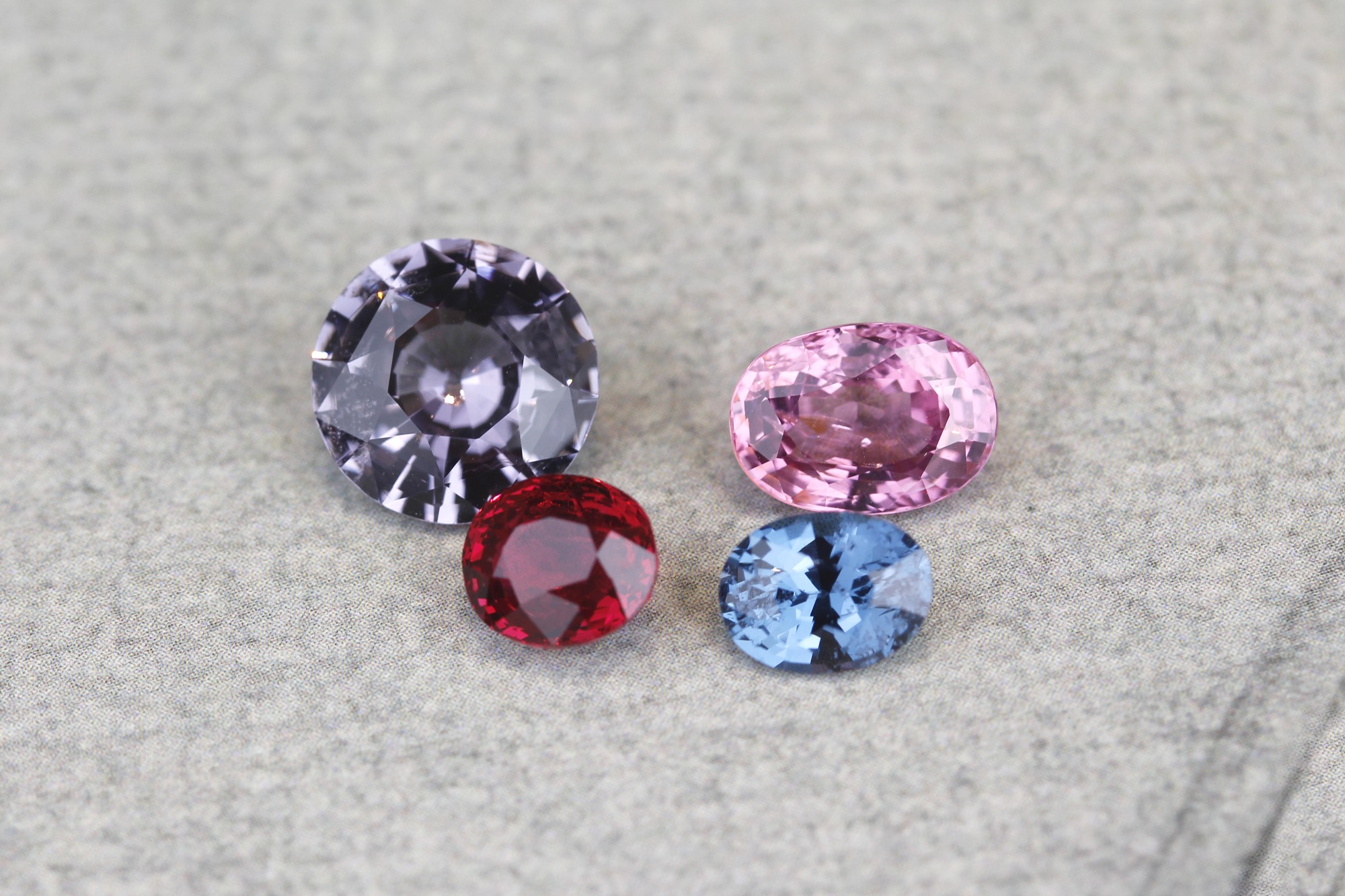 Le spinelle - Compagnie des Gemmes