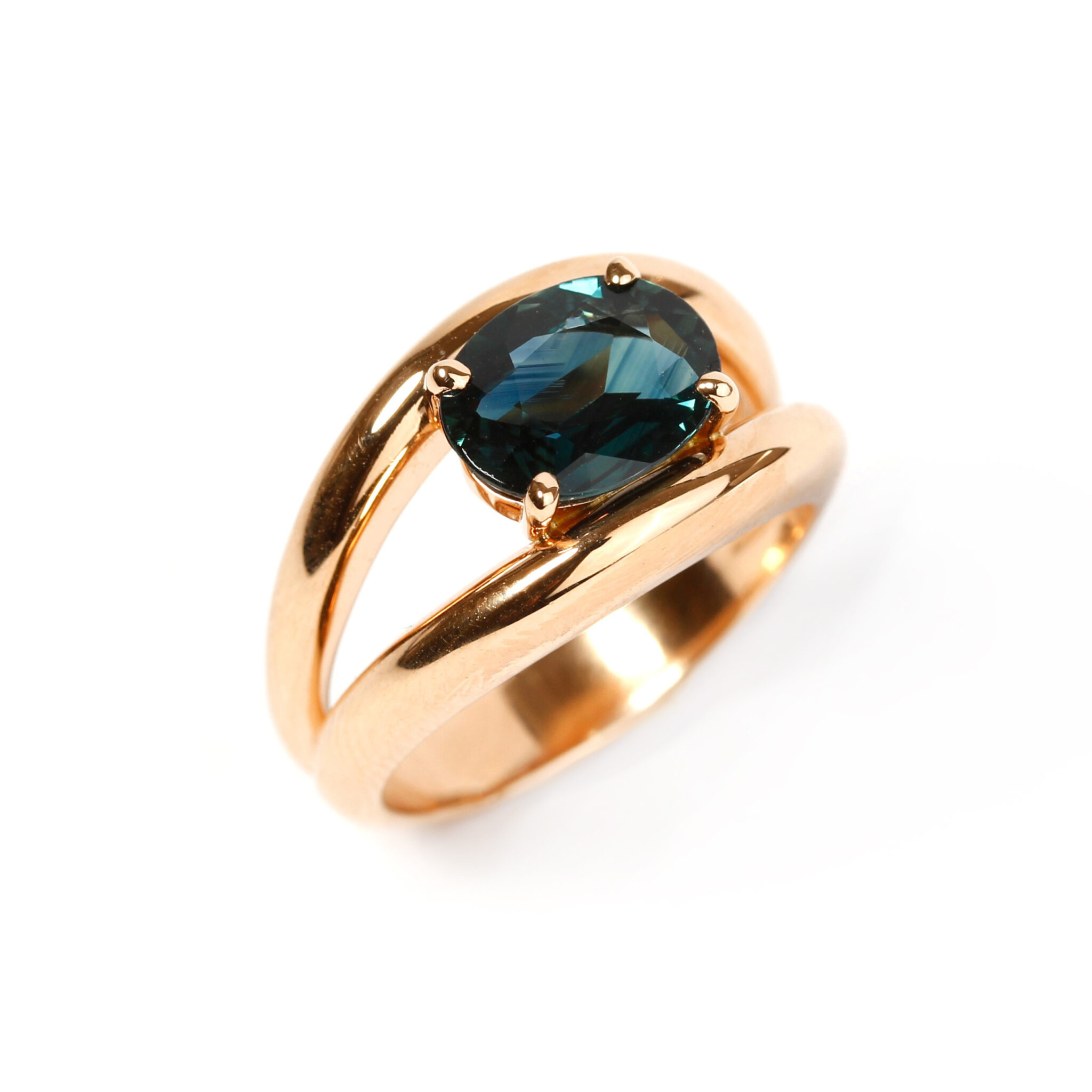 Bague saphir bleu vert or rose Boccadilupo